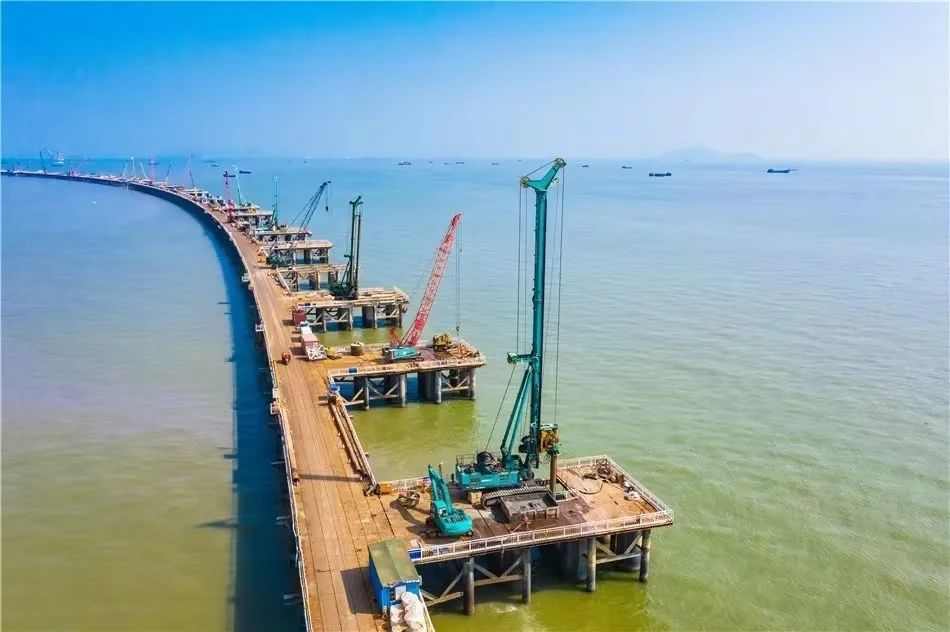 MÁY KHOAN CỌC NHỒI | MAY KHOAN CỌC NHỒI SUNWARD